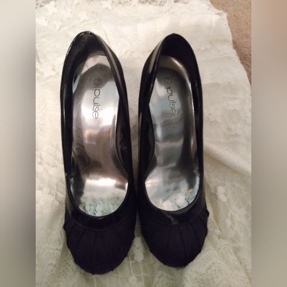 Pulse | Shoes | Size 7 Black Pulse Heels | Poshmark